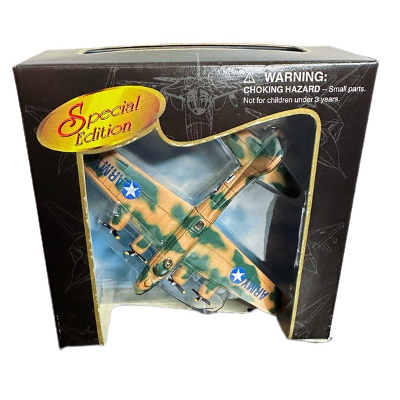 Maisto | Other | Maisto Air Force Special Edition Wwii Boeing B7 G ...